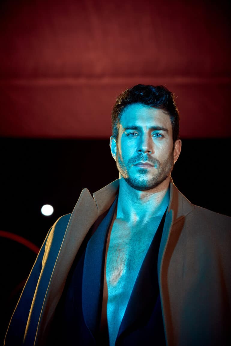 Quién es Dani Tatay, los nuevos ojos azules del cine español – Rísbel ...