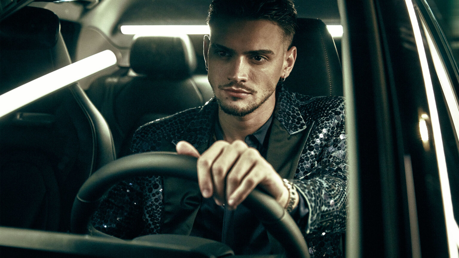 Gabriel Guevara: "Me gustaría ser el nuevo James Bond" – Rísbel Magazine