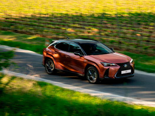 Nuevo Lexus UX 2025: El híbrido urbano más avanzado– Rísbel Magazine