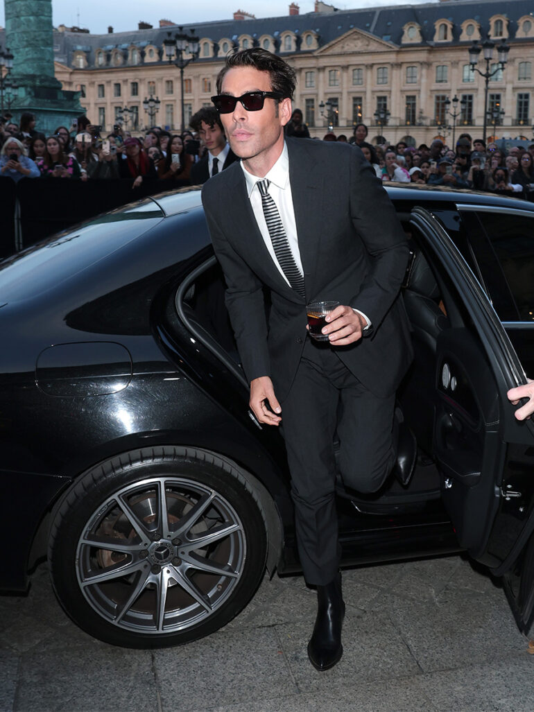Manu Ríos o Jon Kortajarena entre los invitados de Tom Ford a su desfile – Rísbel Magazine